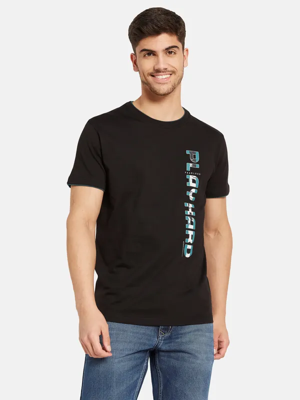 Chest and back typographic print T-shirt