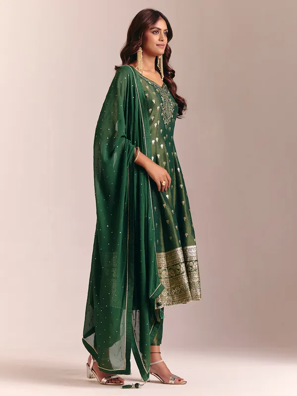 Mehendi green silk sleeveless salwar suit with dupatta-G3-WSS44702...