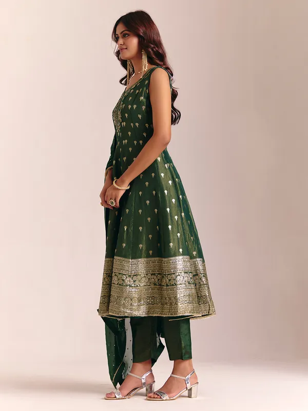 Mehendi green silk sleeveless salwar suit with dupatta-G3-WSS44702