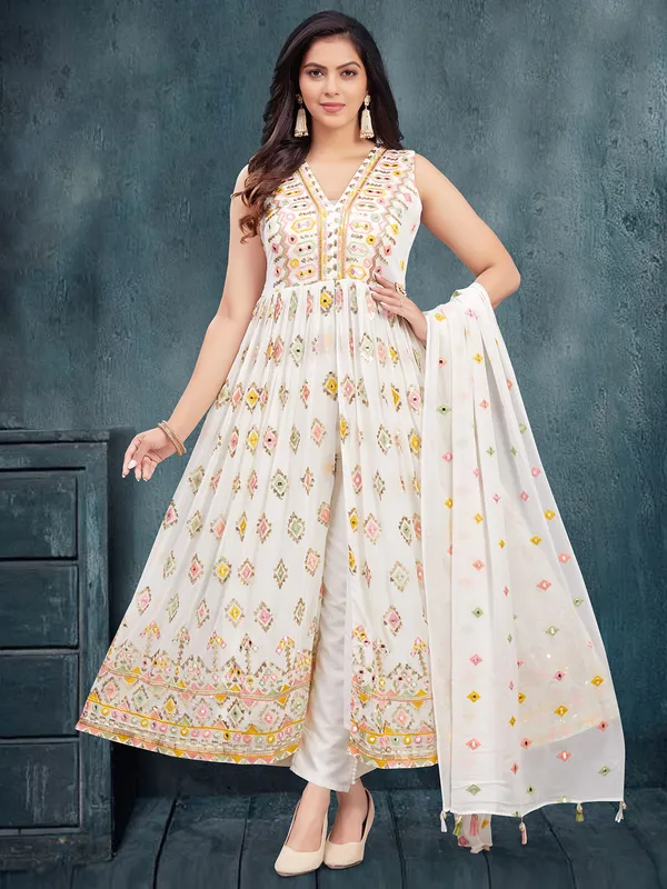 Buy White Salwar Kameez for Women Online at G3+Fashion