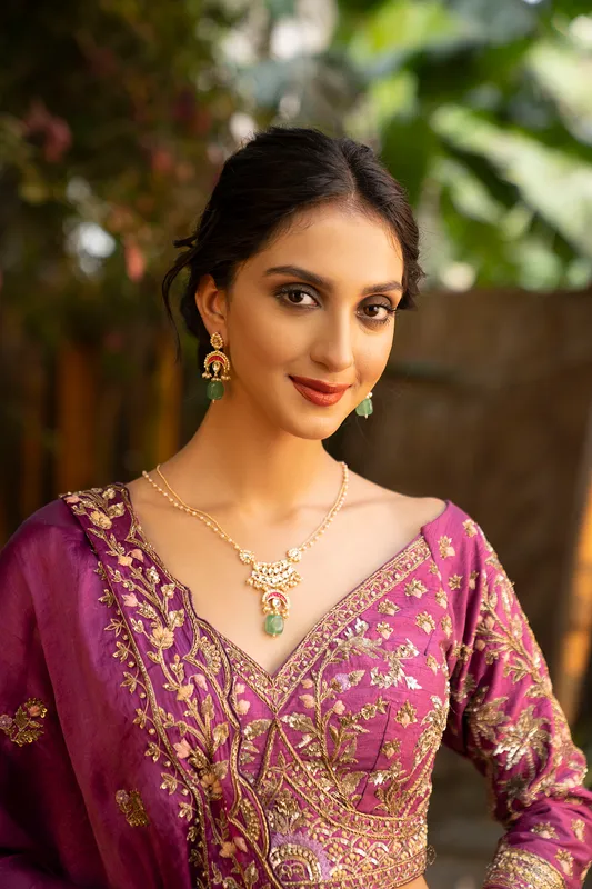 Gold & White Red Chand Green Drop Pendant Necklace Set