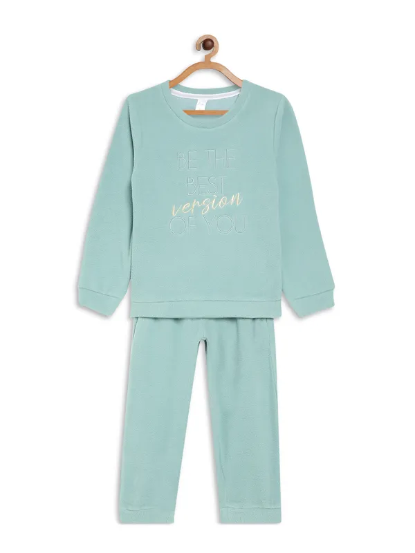 Octave Mettle - Online Shopping Store for Men, Women & Kids Clothing