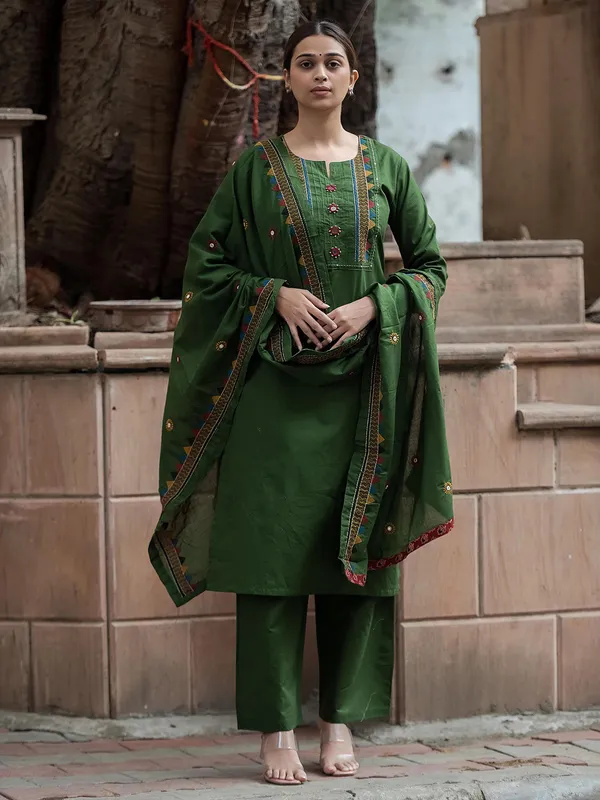 Mehendi green cotton yoke style kurti set-G3-WKS950 | United States