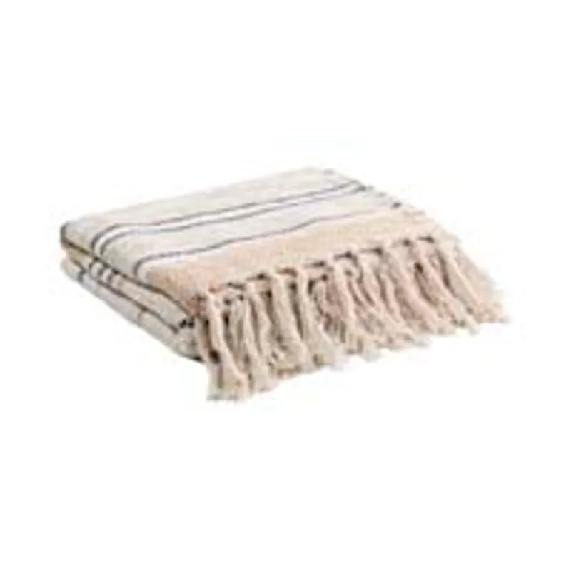 Buy Trendy Throws for Your Home Online | United Arab Emirates