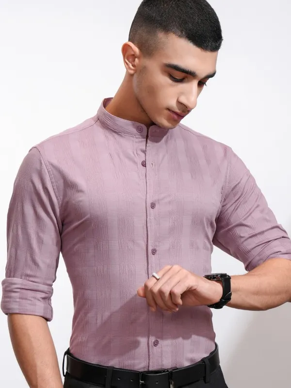 Buy Highlander Pink Checked Regular Fit Casual Shirt for Men...