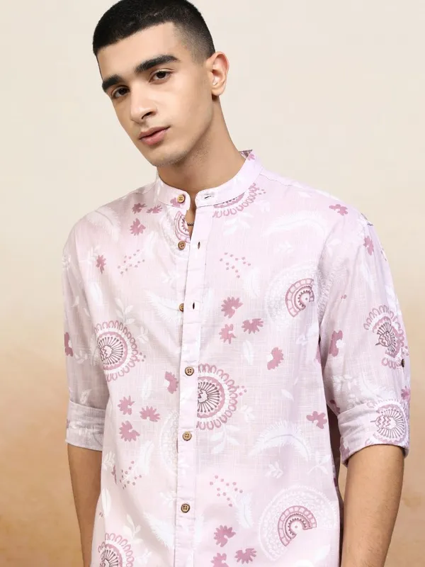 Buy Highlander Pink Printed Relaxed Fit Casual Shirt for Men...