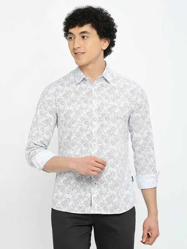 Being Human Men Slim Fit Shirts-White And Grey