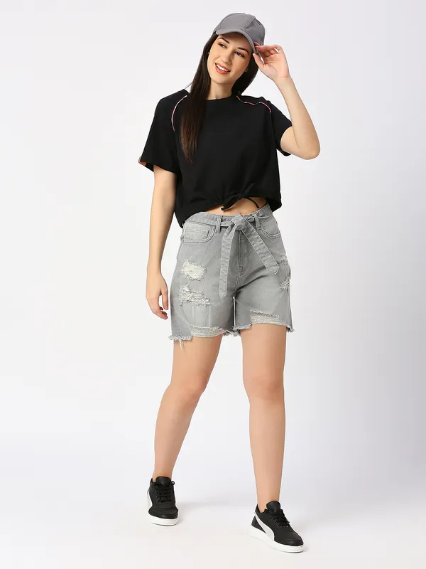 Being Human Women Boxy Crop Fit Crew Neck-Black Beauty